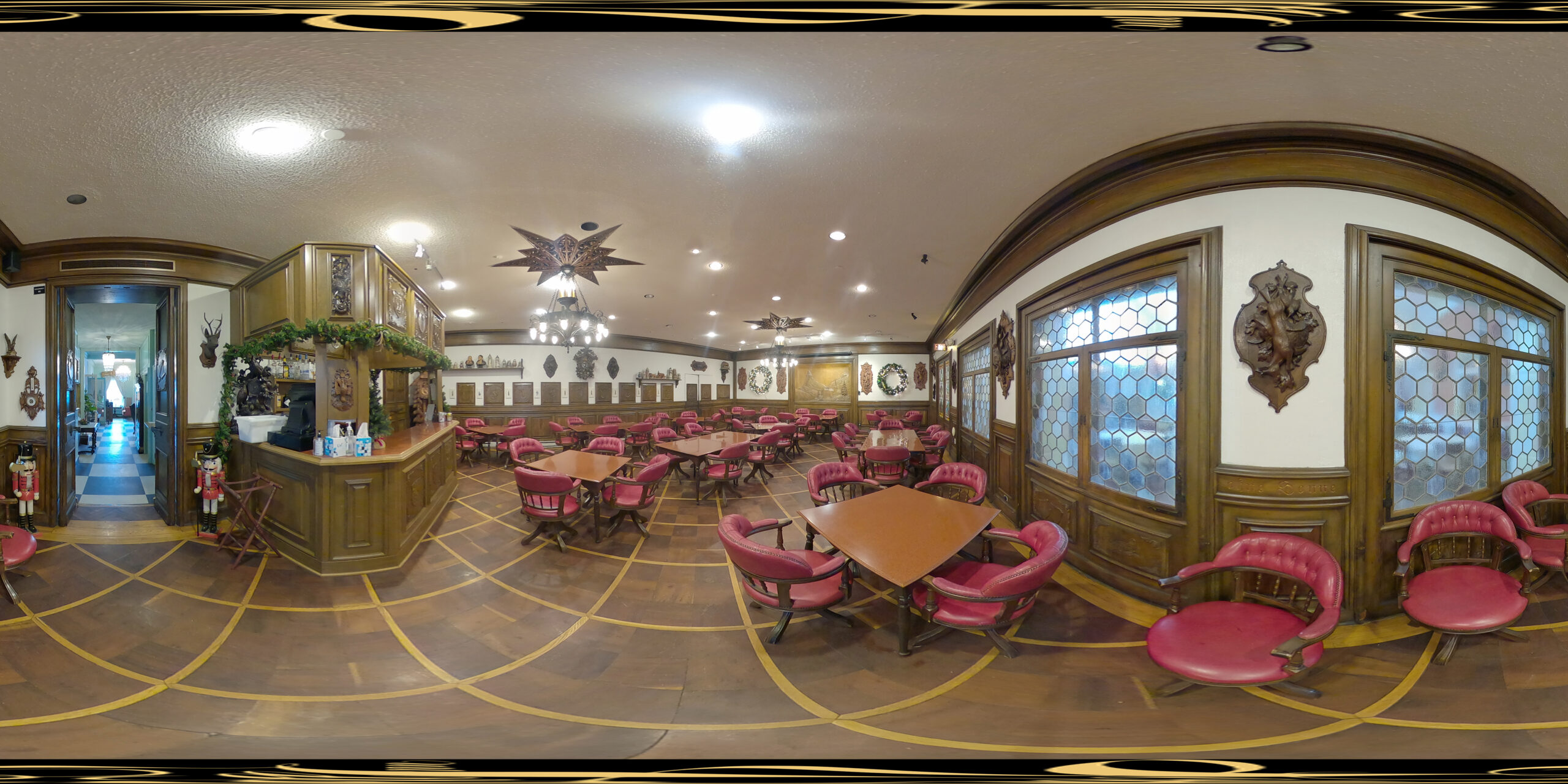Matterhorn Room Virtual Tour | Lowell Inn